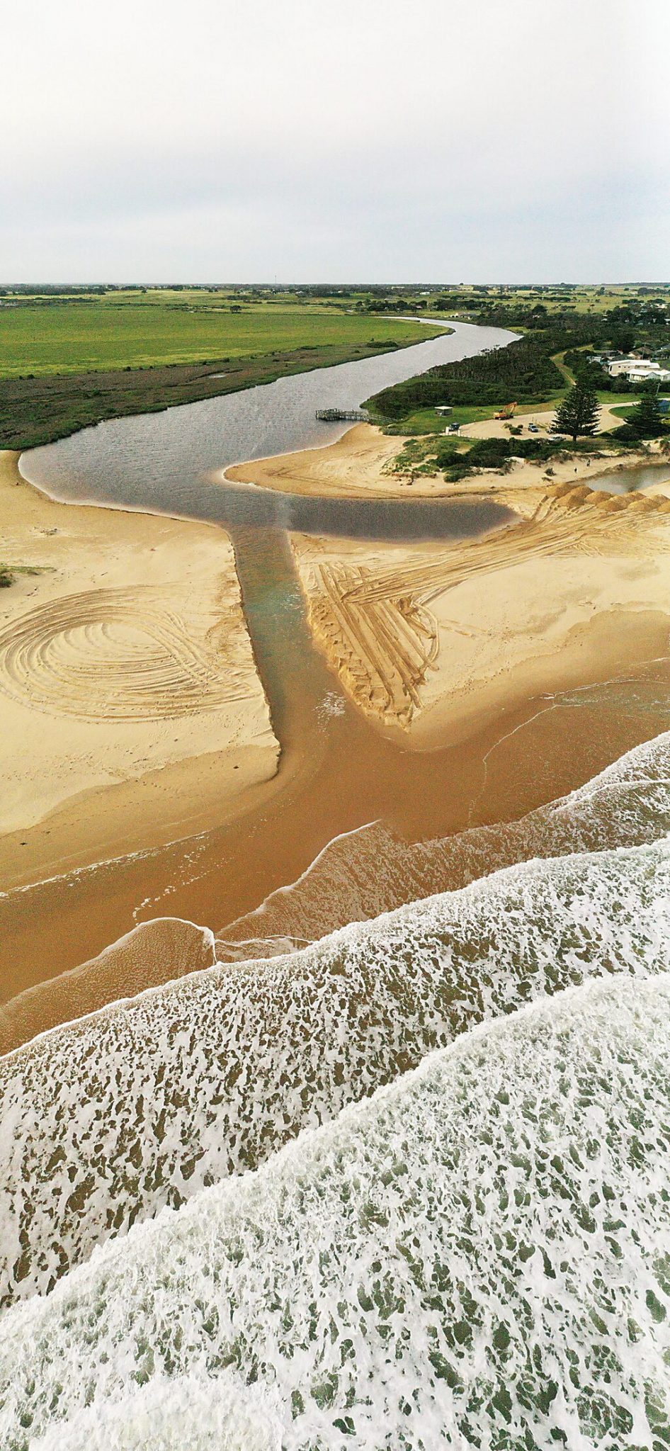 Beach diversion therapy | Gippsland Times