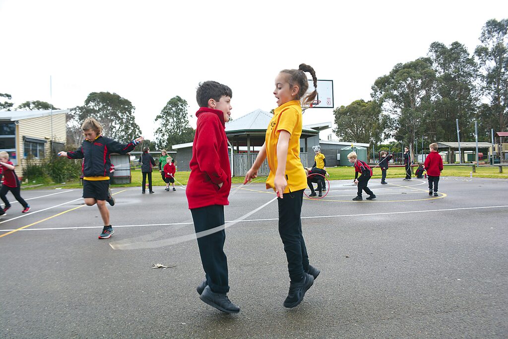 Stratford Primary jump for hearts | Gippsland Times