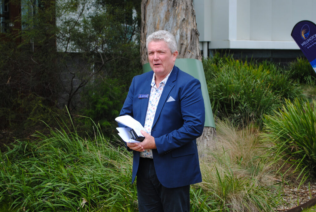 Turning of the first sod for Aqua Energy redevelopment | Gippsland Times